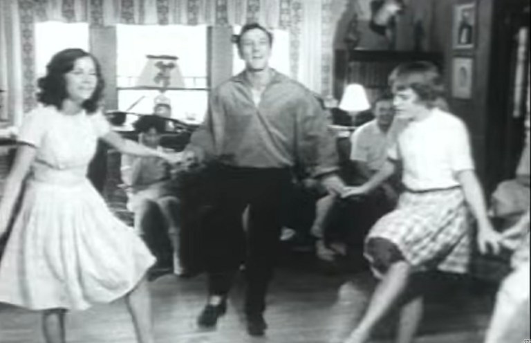 Bluegrass Clog Dancing 1964 — dantzan.eus